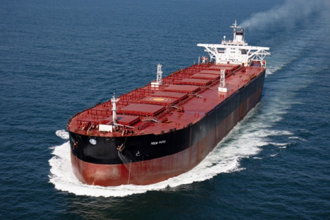 Navio graneleiro naufraga no Atlântico Sul: Liquefação de minério pode ...